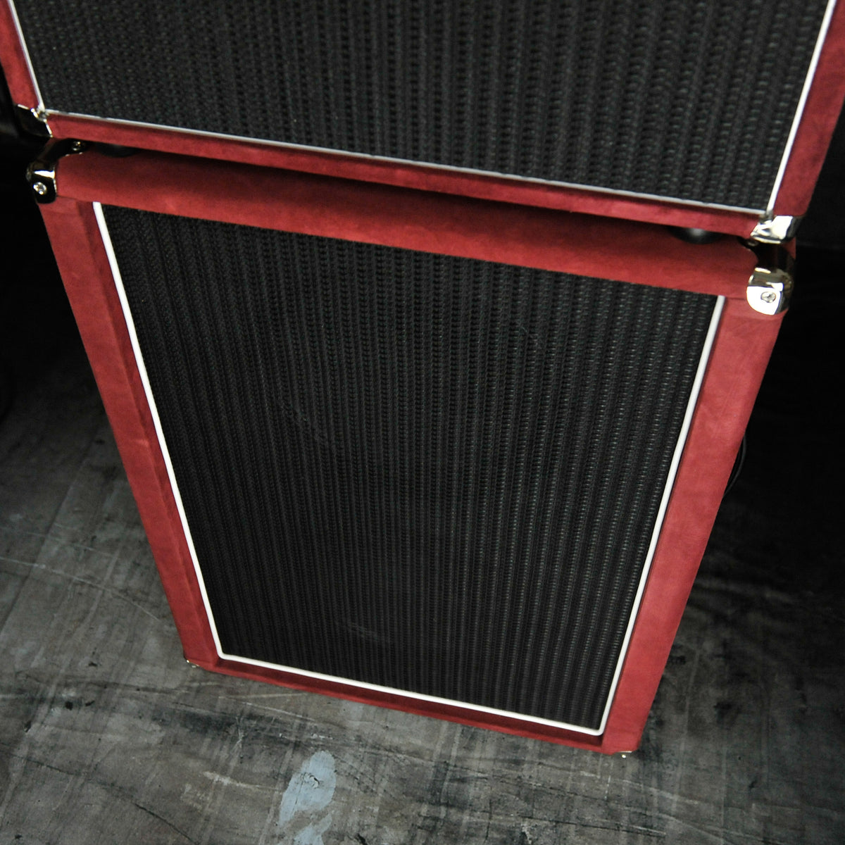 Amplified Nation 2x12 Creamback Cab Maroon Suede / Black Sparkle Grill ...
