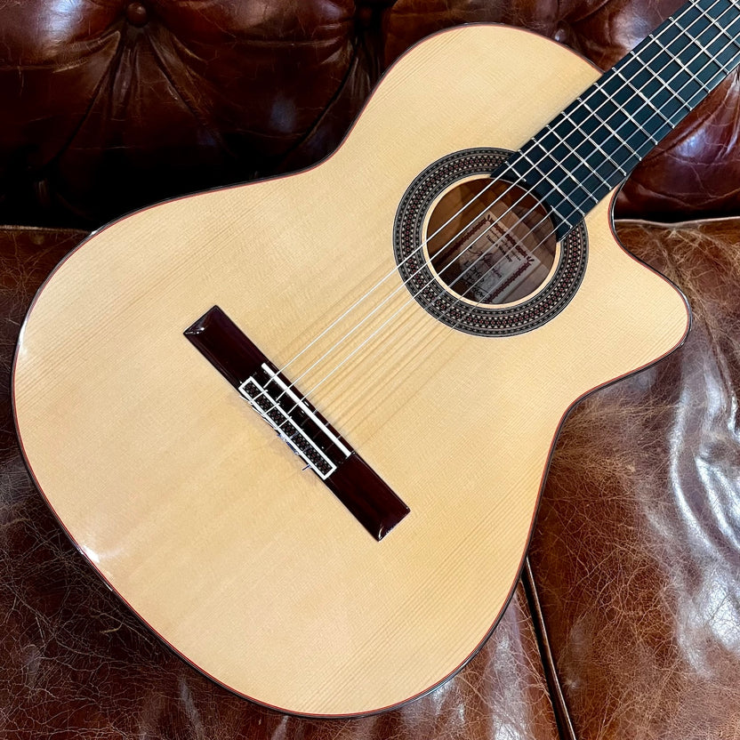 Handmade Classical Guitars | Buy Handmade Classical Guitars Online ...